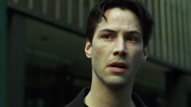 4.The.Matrix-Woman.in.the.Red.Dress - نماشا